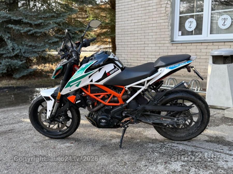 KTM Duke 390 2017 Tartu, ar dzinēja tilpumu 0.37 L un nobraukumu 40 tūkst. km par 3800 €, foto 2 vietnē AUTOMOTO.COM.LV