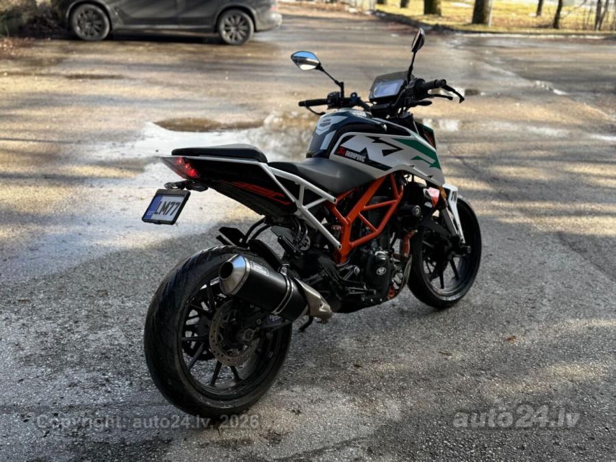 KTM Duke 390 2017 Tartu, ar dzinēja tilpumu 0.37 L un nobraukumu 40 tūkst. km par 3800 €, foto 4 vietnē AUTOMOTO.COM.LV