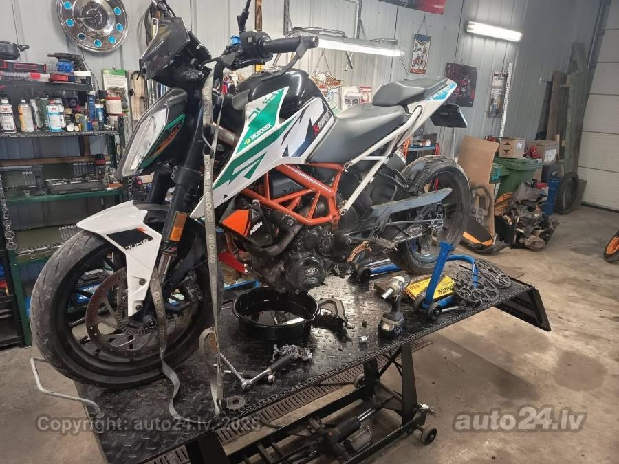 KTM Duke 390 2017 Rakvere, ar dzinēja tilpumu 0.39 L un nobraukumu 0 tūkst. km par 2500 €, foto 10 vietnē AUTOMOTO.COM.LV