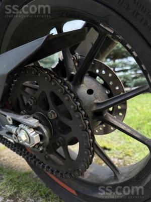KTM Duke 390 2021 Rīga, ar dzinēja tilpumu 0.37 L un nobraukumu 0 tūkst. km par 3600 €, foto 11 vietnē AUTOMOTO.COM.LV