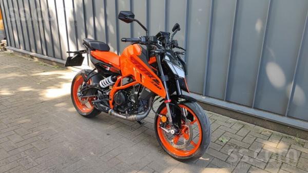 KTM Duke 390 2024 Rīga, ar dzinēja tilpumu 0.39 L un nobraukumu 0 tūkst. km par 4800 €, foto 2 vietnē AUTOMOTO.COM.LV