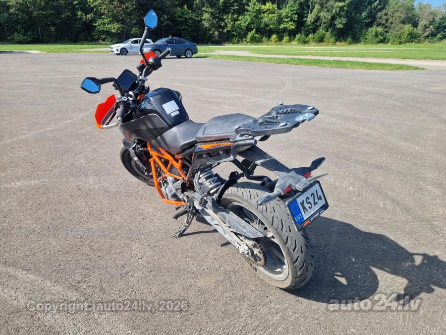Orange KTM Duke 390 2023 in Rapla, with an engine capacity of 0.39 L and mileage of 15 thousand km for 3300 €, photo 6 on AUTOMOTO.COM.LV