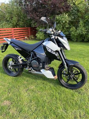 KTM Duke 690 2008 in Ventspils, with an engine capacity of 0.69 L and mileage of 0 thousand km for 3600 €, photo 3 on AUTOMOTO.COM.LV