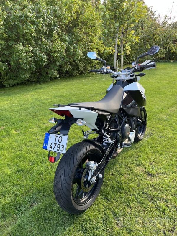 KTM Duke 690 2008 in Ventspils, with an engine capacity of 0.69 L and mileage of 0 thousand km for 3500 €, photo 3 on AUTOMOTO.COM.LV
