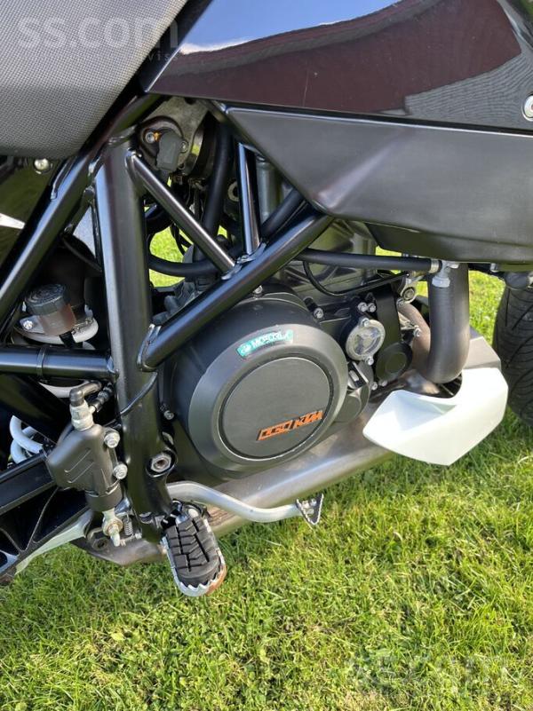 KTM Duke 690 2008 in Ventspils, with an engine capacity of 0.69 L and mileage of 0 thousand km for 3500 €, photo 4 on AUTOMOTO.COM.LV