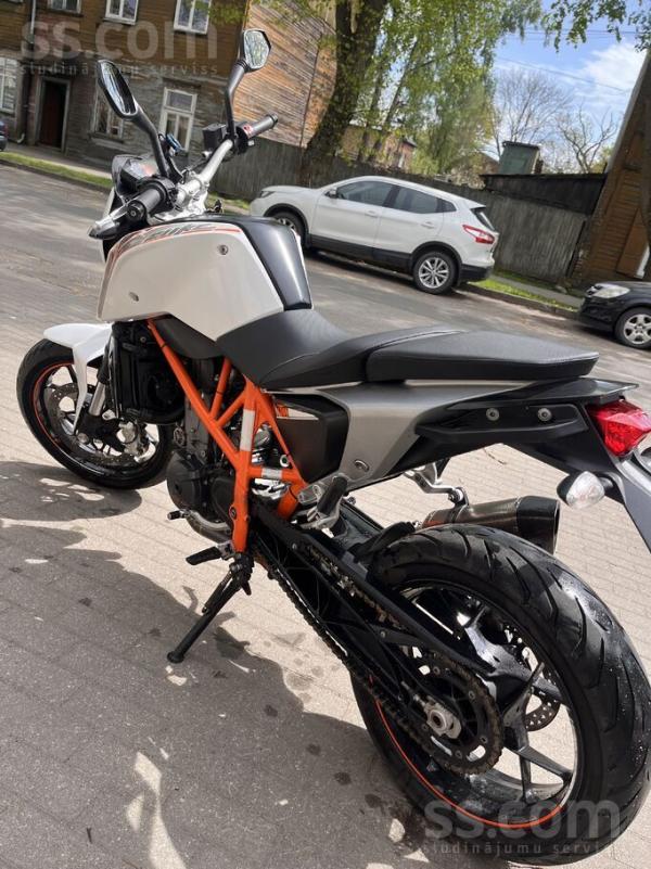 КТМ Duke 690 2013 в Рига, объемом двигателя 0.69 л и пробегом 0 тыс. км за 4800 €, фото 4 на AUTOMOTO.COM.LV