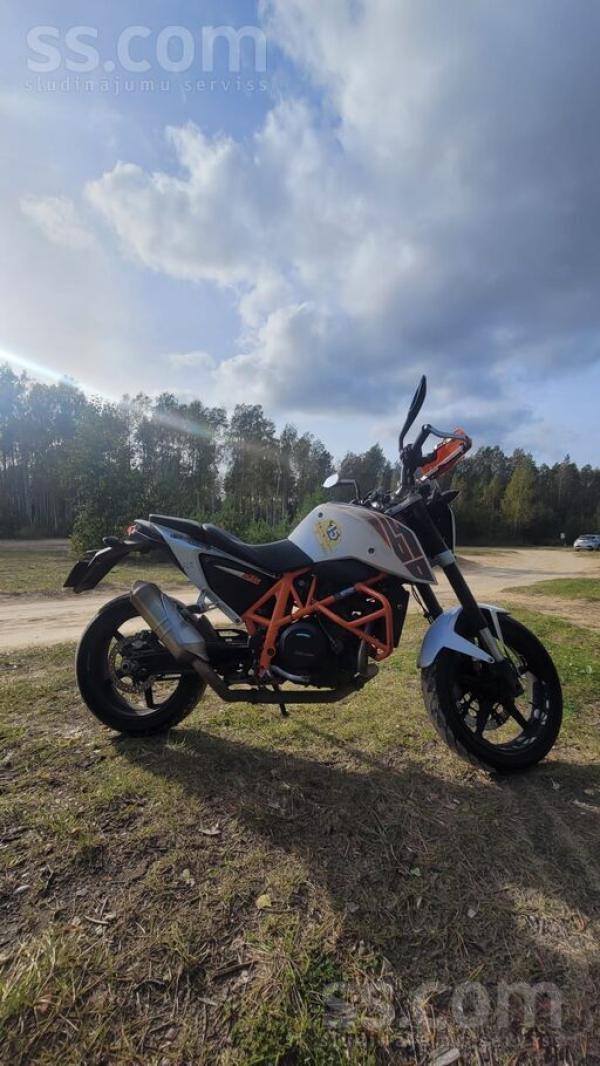 KTM Duke 690 2016 in Riga, with an engine capacity of 0.69 L and mileage of 0 thousand km for 2600 €, photo 3 on AUTOMOTO.COM.LV