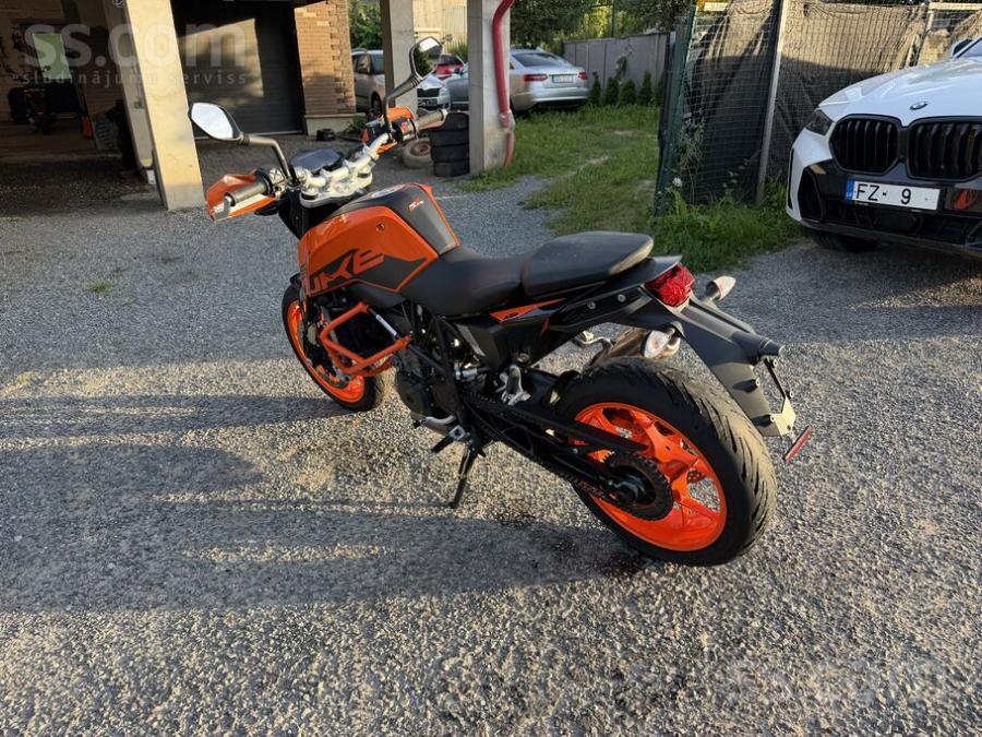 KTM Duke 690 2018 in Saldus, with an engine capacity of 0.69 L and mileage of 0 thousand km for 2500 €, photo 7 on AUTOMOTO.COM.LV