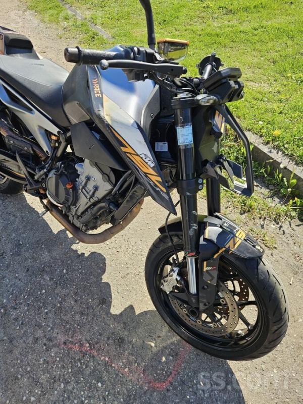 KTM Duke 790 2018 Utena, ar dzinēja tilpumu 0.79 L un nobraukumu 0 tūkst. km par 3250 €, foto 6 vietnē AUTOMOTO.COM.LV