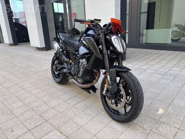 KTM Duke 790 2019 in Riga, with an engine capacity of 0.79 L and mileage of 0 thousand km for 5800 €, photo 4 on AUTOMOTO.COM.LV