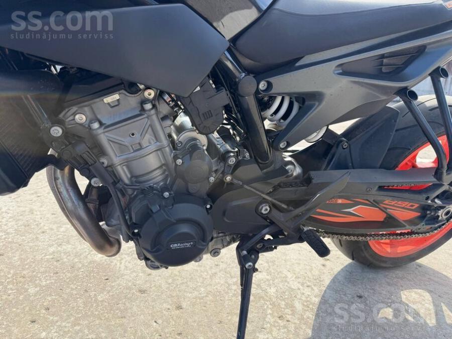 KTM Duke 790 2020 in Riga, with an engine capacity of 0.80 L and mileage of 0 thousand km for 5400 €, photo 9 on AUTOMOTO.COM.LV