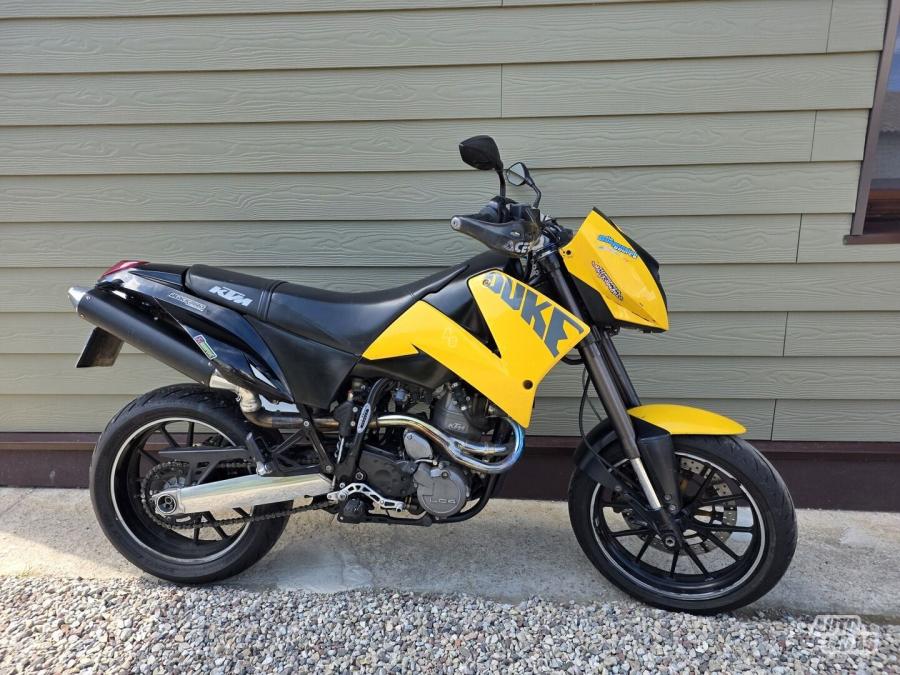 Melns KTM Duke 2004 Pasvalys, ar dzinēja tilpumu 0.64 L un nobraukumu 30 tūkst. km par 1299 €, foto 8 vietnē AUTOMOTO.COM.LV