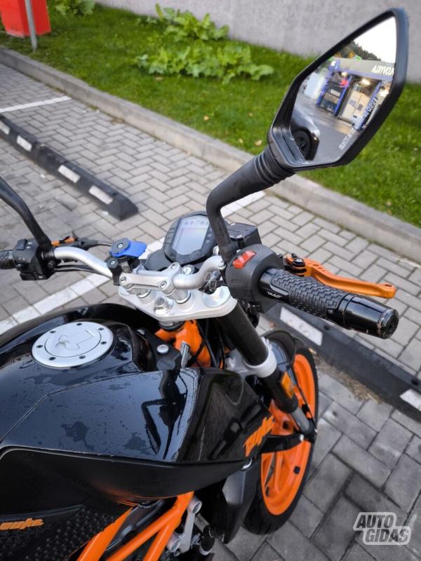 Melns KTM Duke 2012 Viļņa, ar dzinēja tilpumu 0.13 L un nobraukumu 0 tūkst. km par 3150 €, foto 8 vietnē AUTOMOTO.COM.LV