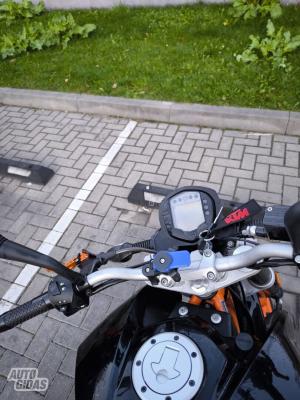 Black KTM Duke 2012 in Vilnius, with an engine capacity of 0.13 L and mileage of 0 thousand km for 3150 €, photo 7 on AUTOMOTO.COM.LV