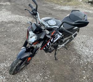 Melns KTM Duke 2012 Telšiai, ar dzinēja tilpumu 0.20 L un nobraukumu 13 tūkst. km par 1000 €, foto 3 vietnē AUTOMOTO.COM.LV