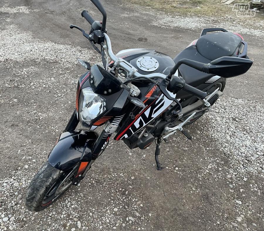 Melns KTM Duke 2012 Telšiai, ar dzinēja tilpumu 0.20 L un nobraukumu 13 tūkst. km par 1000 €, foto 3 vietnē AUTOMOTO.COM.LV