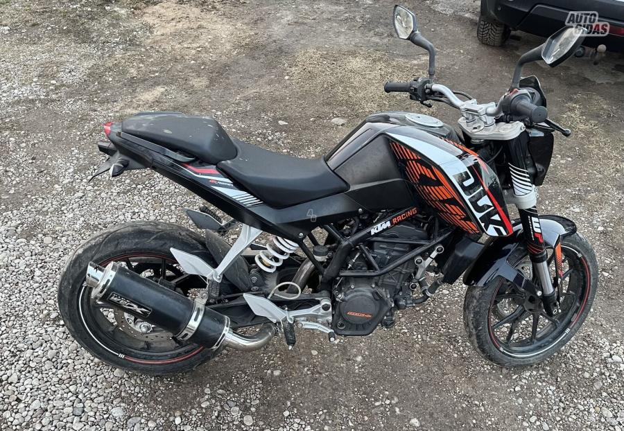 Melns KTM Duke 2012 Telšiai, ar dzinēja tilpumu 0.20 L un nobraukumu 13 tūkst. km par 1000 €, foto 5 vietnē AUTOMOTO.COM.LV