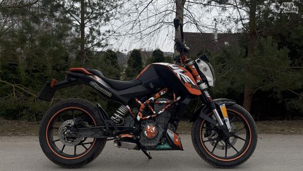 Melns KTM Duke 2013 Kelmė, ar dzinēja tilpumu 0.13 L un nobraukumu 44 tūkst. km par 1700 €, foto 4 vietnē AUTOMOTO.COM.LV