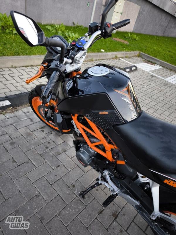 Melns KTM Duke 2014 Viļņa, ar dzinēja tilpumu 0.13 L un nobraukumu 0 tūkst. km par 3150 €, foto 3 vietnē AUTOMOTO.COM.LV