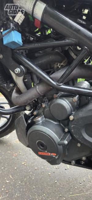 Black KTM Duke 2014 in Zarasai, with an engine capacity of 0.00 L and mileage of 44 thousand km for 3500 €, photo 11 on AUTOMOTO.COM.LV