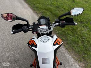 Melns KTM Duke 2015 Radviliškis, ar dzinēja tilpumu 0.13 L un nobraukumu 0 tūkst. km par 2200 €, foto 10 vietnē AUTOMOTO.COM.LV