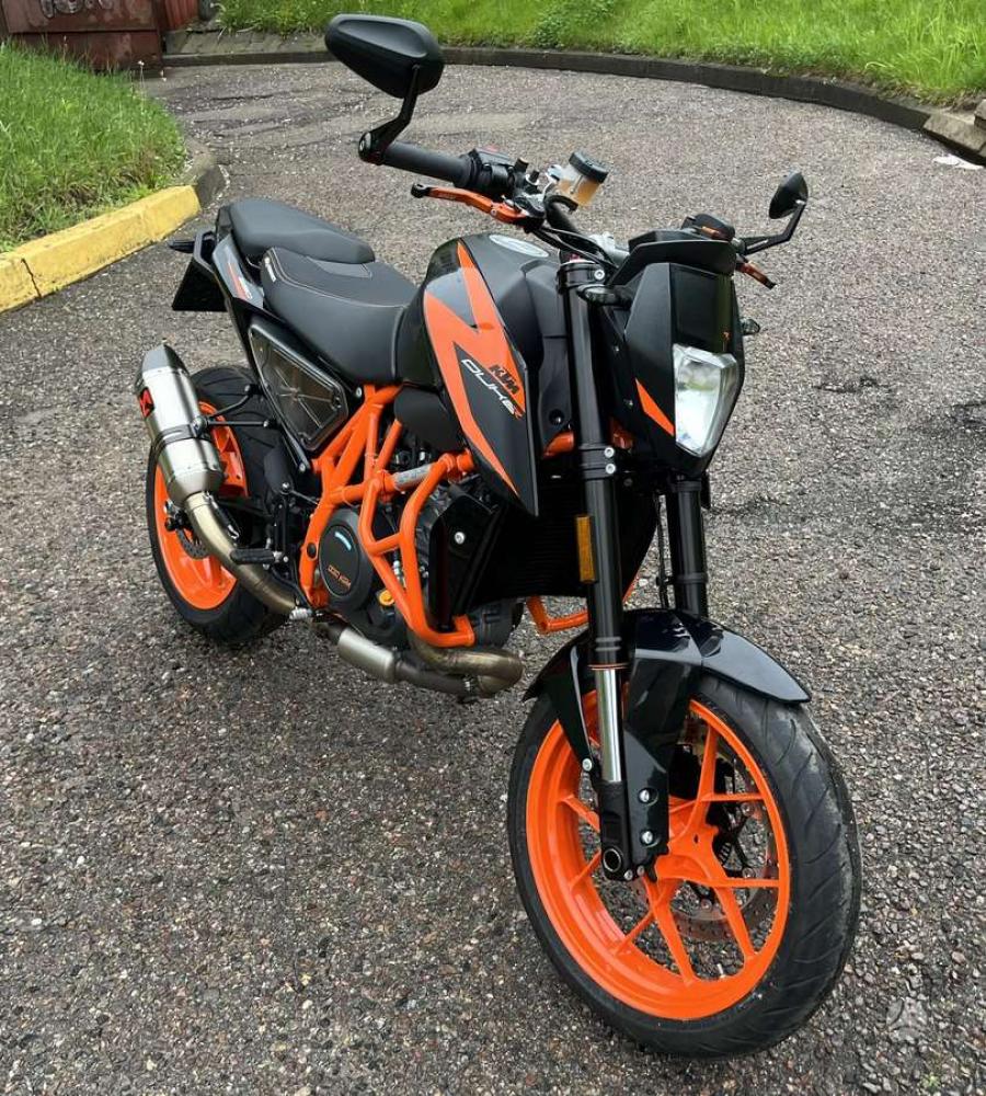 Melns KTM Duke 2018 Viļņa, ar dzinēja tilpumu 0.69 L un nobraukumu 8 tūkst. km par 4500 €, foto 3 vietnē AUTOMOTO.COM.LV