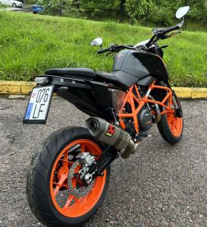 Melns KTM Duke 2018 Viļņa, ar dzinēja tilpumu 0.69 L un nobraukumu 8 tūkst. km par 4500 €, foto 5 vietnē AUTOMOTO.COM.LV