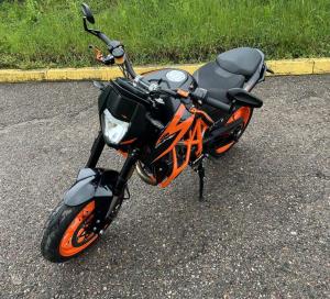 Melns KTM Duke 2018 Viļņa, ar dzinēja tilpumu 0.69 L un nobraukumu 8 tūkst. km par 4500 €, foto 8 vietnē AUTOMOTO.COM.LV