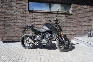 Melns KTM Duke 2019 Viļņa, ar dzinēja tilpumu 0.13 L un nobraukumu 20 tūkst. km par 2799 €, foto 3 vietnē AUTOMOTO.COM.LV