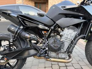 Melns KTM Duke 2020 Marijampole, ar dzinēja tilpumu 0.80 L un nobraukumu 14 tūkst. km par 5200 €, foto 6 vietnē AUTOMOTO.COM.LV
