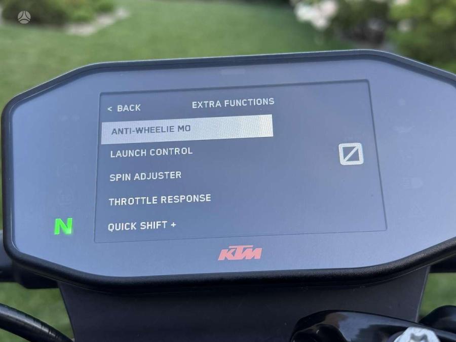 Melns KTM Duke 2020 Marijampole, ar dzinēja tilpumu 0.80 L un nobraukumu 14 tūkst. km par 5200 €, foto 14 vietnē AUTOMOTO.COM.LV