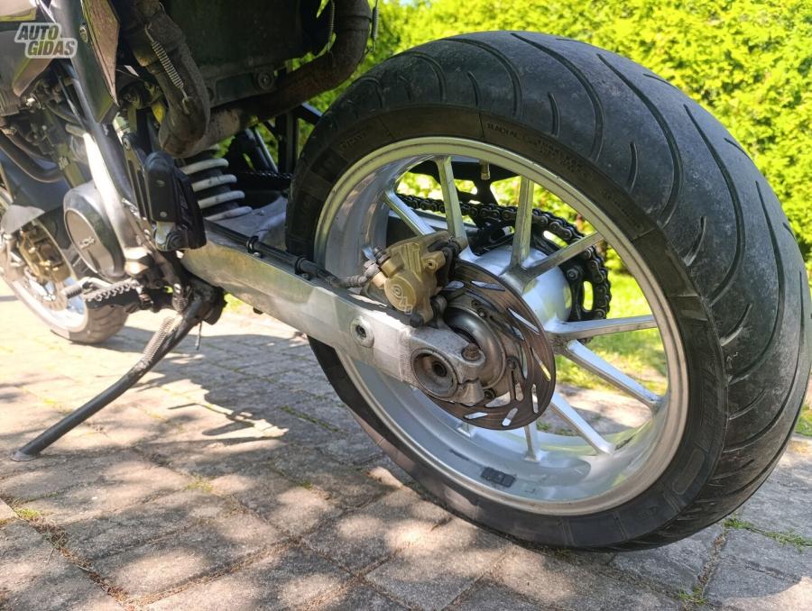 Grey KTM Duke 2002 in Klaipeda, with an engine capacity of 0.62 L and mileage of 33 thousand km for 1500 €, photo 11 on AUTOMOTO.COM.LV