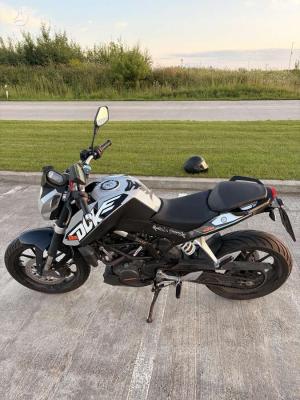 Grey KTM Duke 2012 in Klaipeda, with an engine capacity of 0.13 L and mileage of 42 thousand km for 1900 €, photo  on AUTOMOTO.COM.LV