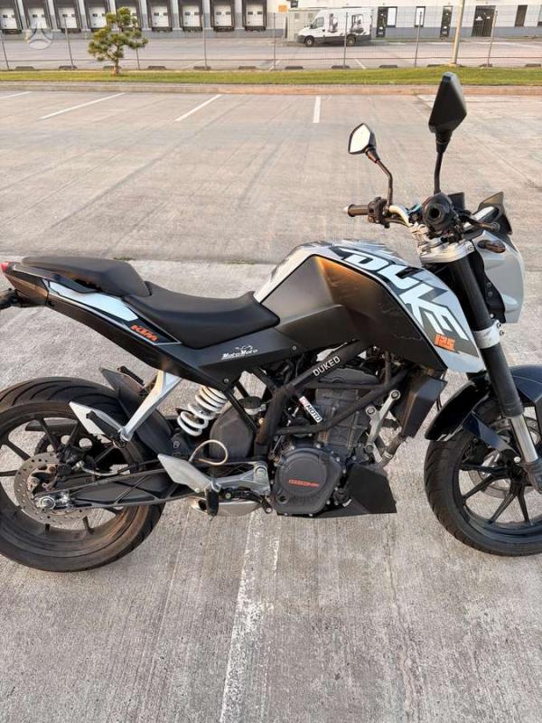 Grey KTM Duke 2012 in Klaipeda, with an engine capacity of 0.13 L and mileage of 42 thousand km for 1900 €, photo 3 on AUTOMOTO.COM.LV