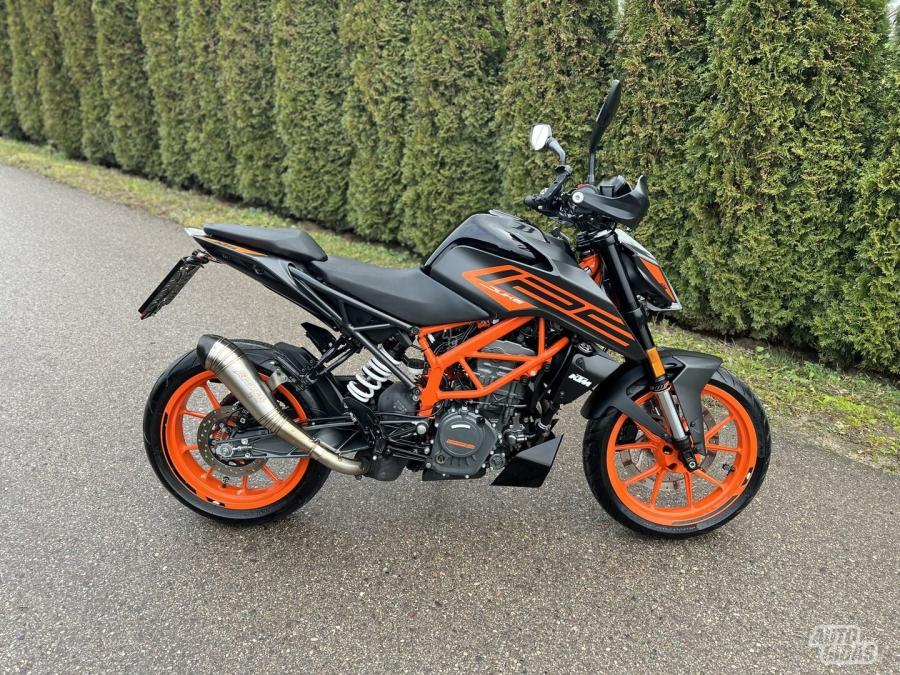 Grey KTM Duke 2021 in Prienai, with an engine capacity of 0.13 L and mileage of 10 thousand km for 2850 €, photo 4 on AUTOMOTO.COM.LV