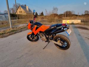 KTM Duke 2003 in Alytus, with an engine capacity of 0.64 L and mileage of 19 thousand km for 1850 €, photo 9 on AUTOMOTO.COM.LV