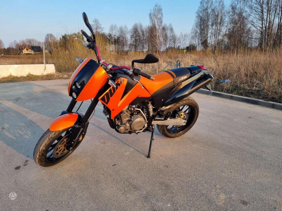 KTM Duke 2003 in Alytus, with an engine capacity of 0.64 L and mileage of 19 thousand km for 1850 €, photo 10 on AUTOMOTO.COM.LV