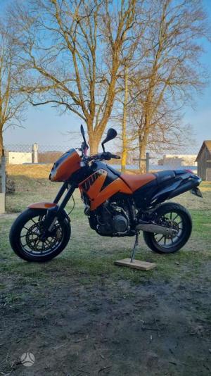 KTM Duke 2003 in Alytus, with an engine capacity of 0.64 L and mileage of 19 thousand km for 1850 €, photo 11 on AUTOMOTO.COM.LV