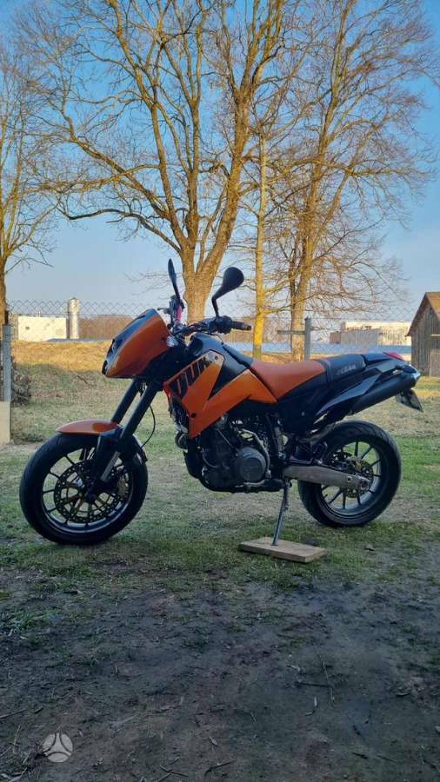 KTM Duke 2003 in Alytus, with an engine capacity of 0.64 L and mileage of 19 thousand km for 1850 €, photo 11 on AUTOMOTO.COM.LV