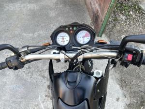 KTM Duke 2005 in Riga, with an engine capacity of 0.63 L and mileage of 0 thousand km for 2200 €, photo 7 on AUTOMOTO.COM.LV