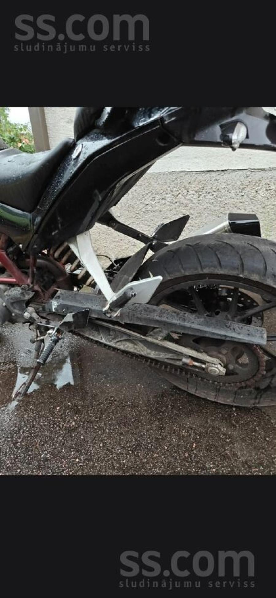 KTM Duke 2009 Cēsis, ar dzinēja tilpumu 0.13 L un nobraukumu 0 tūkst. km par 1200 €, foto 4 vietnē AUTOMOTO.COM.LV