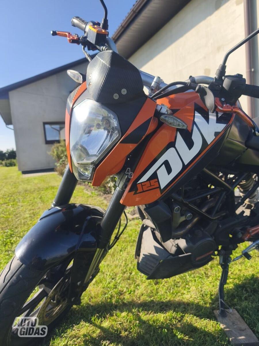 KTM Duke 2011 Lazdijai, ar dzinēja tilpumu 0.13 L un nobraukumu 0 tūkst. km par 1800 €, foto 5 vietnē AUTOMOTO.COM.LV