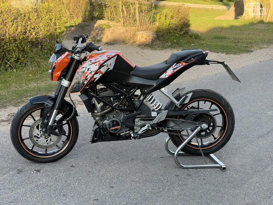KTM Duke 2011 in Vilnius, with an engine capacity of 0.13 L and mileage of 31 thousand km for 1550 €, photo 9 on AUTOMOTO.COM.LV