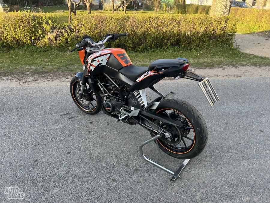 KTM Duke 2011 in Vilnius, with an engine capacity of 0.13 L and mileage of 31 thousand km for 1550 €, photo 15 on AUTOMOTO.COM.LV