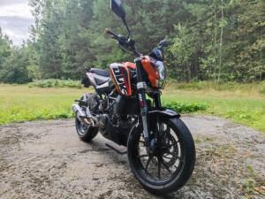 KTM Duke 2011 in Riga, with an engine capacity of 0.13 L and mileage of 0 thousand km for 2200 €, photo 3 on AUTOMOTO.COM.LV