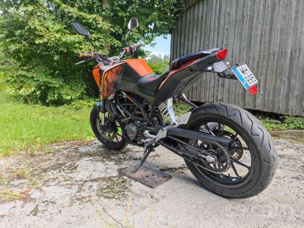 KTM Duke 2011 Rīga, ar dzinēja tilpumu 0.13 L un nobraukumu 0 tūkst. km par 2200 €, foto 6 vietnē AUTOMOTO.COM.LV