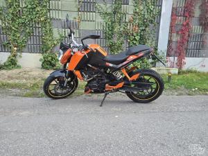 KTM Duke 2011 in Klaipeda, with an engine capacity of 0.13 L and mileage of 28 thousand km for 1600 €, photo 3 on AUTOMOTO.COM.LV