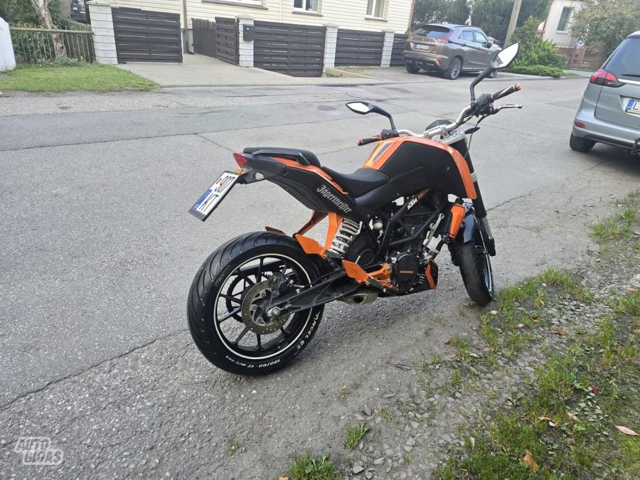 KTM Duke 2011 in Klaipeda, with an engine capacity of 0.13 L and mileage of 28 thousand km for 1600 €, photo 5 on AUTOMOTO.COM.LV
