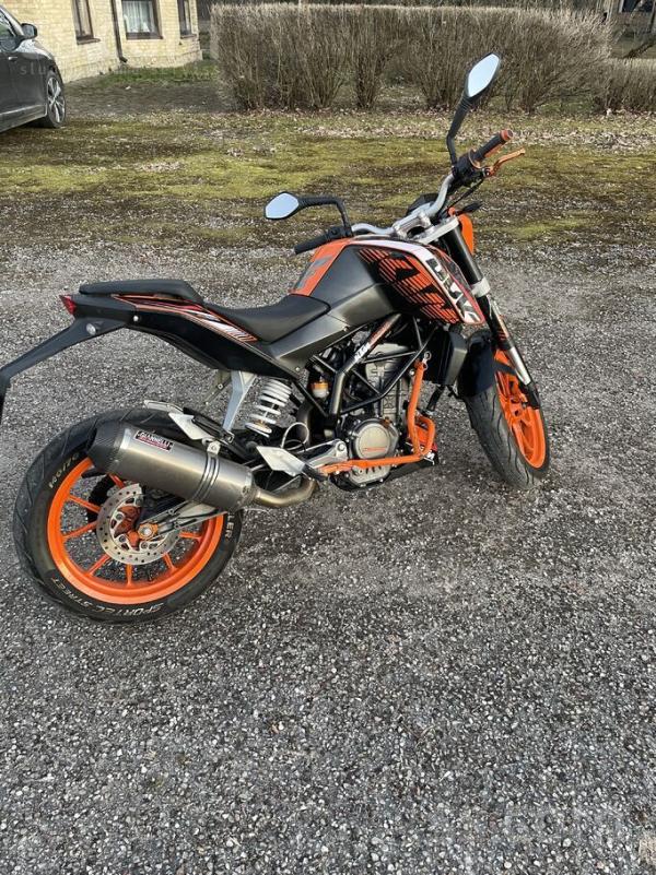 KTM Duke 2012 Jelgava, ar dzinēja tilpumu 0.13 L un nobraukumu 0 tūkst. km par 9650 €, foto 1 vietnē AUTOMOTO.COM.LV