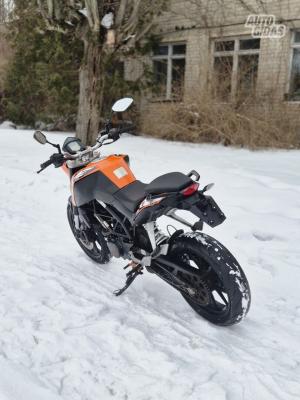 KTM Duke 2012 in Prienai, with an engine capacity of 0.13 L and mileage of 27 thousand km for 1330 €, photo 5 on AUTOMOTO.COM.LV